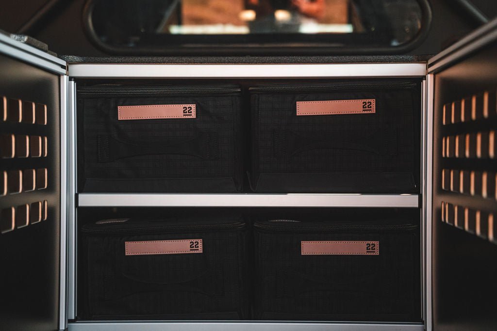 Stingray Flat Box | Collapsible Travel & Camp Storage | Goose Gear