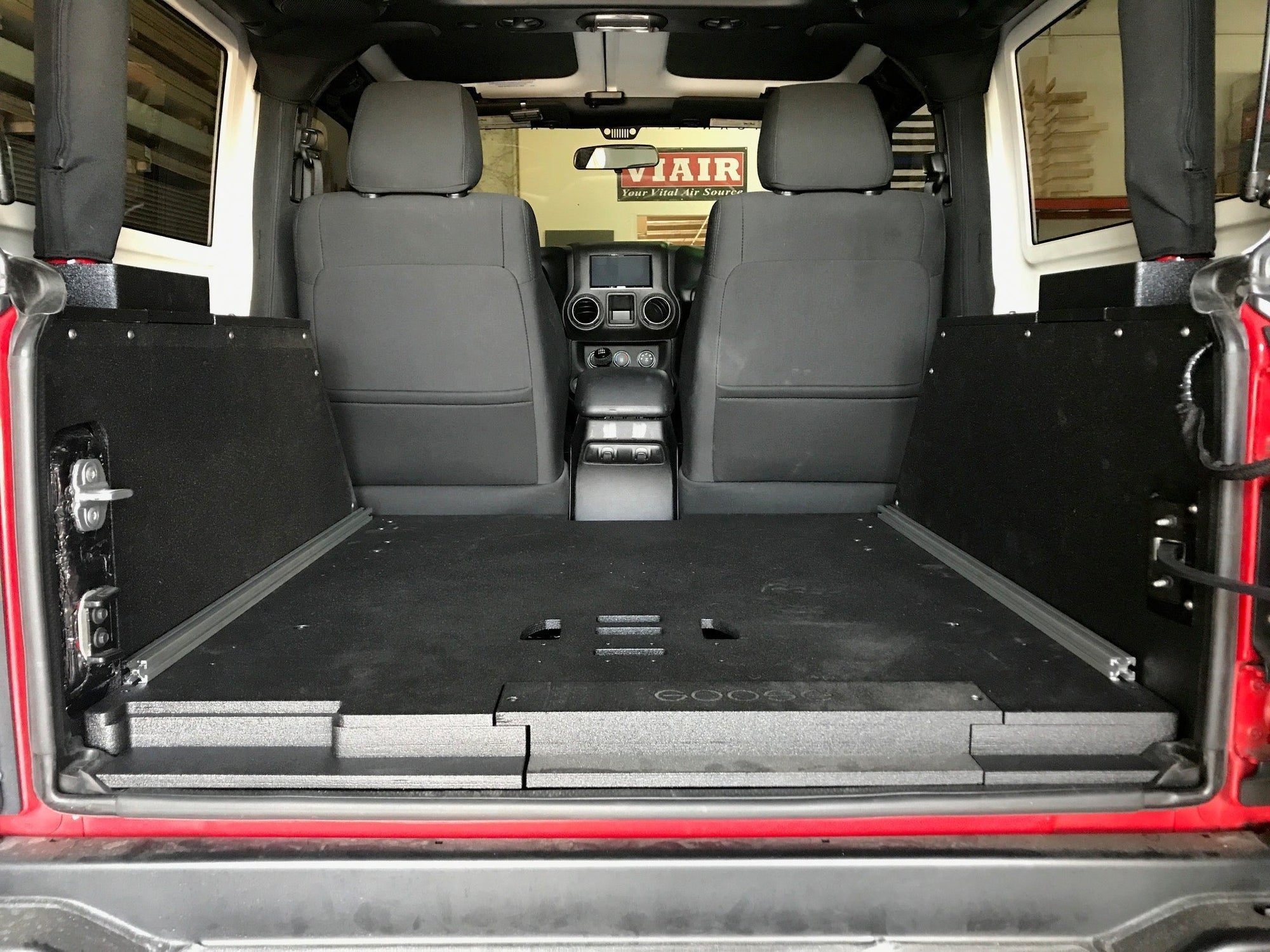 Goose Gear Jeep Wrangler 2007-2018 JK 2 Door - Cargo Area Side Cubbies
