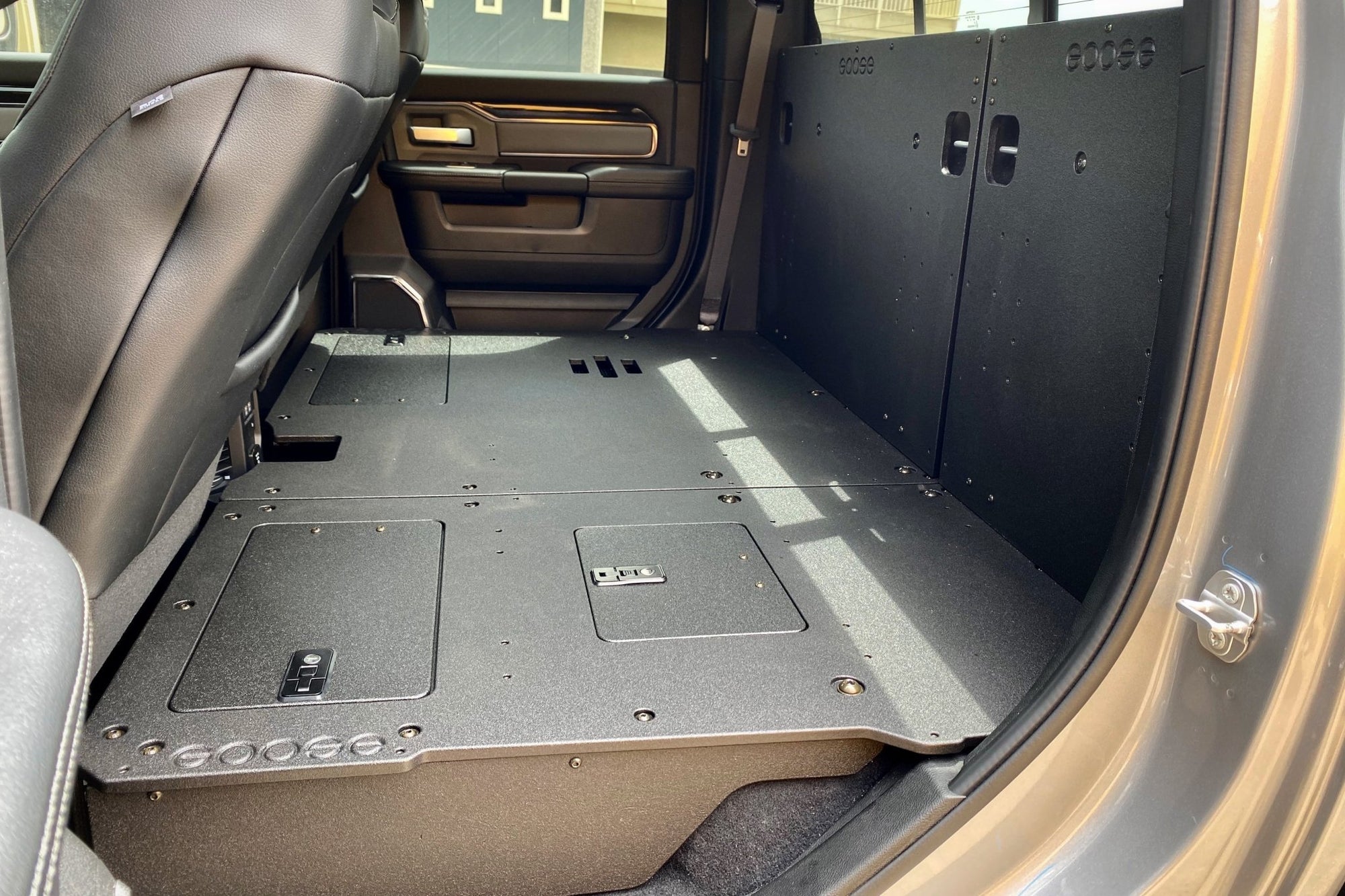 Goose Gear Ram 2500/3500 2009-Present 4th & 5th Gen. Crew Cab Back Seat ...