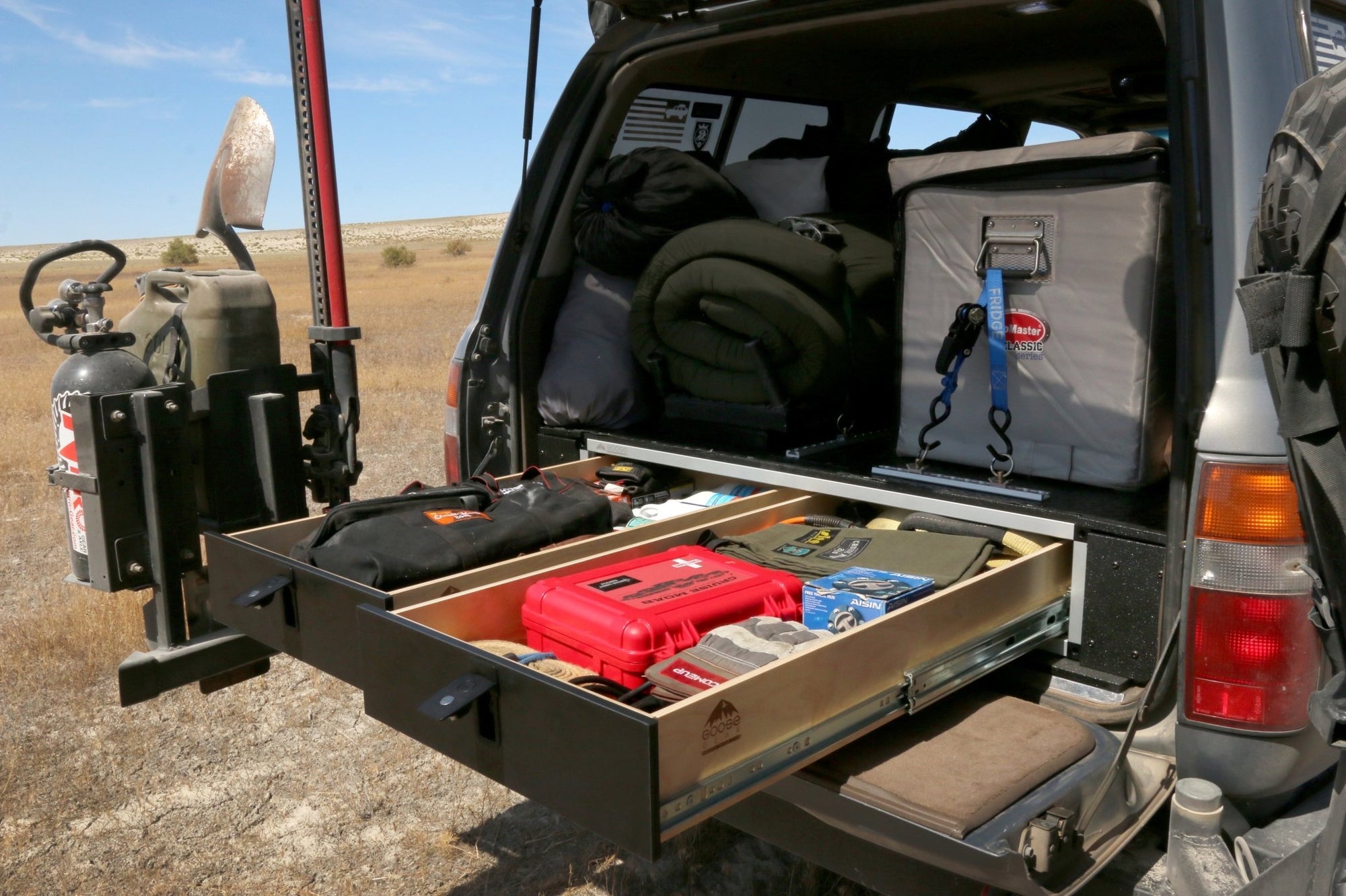 Goose Gear Stealth Sleep and Storage Packaged for Toyota Land Cruiser ...