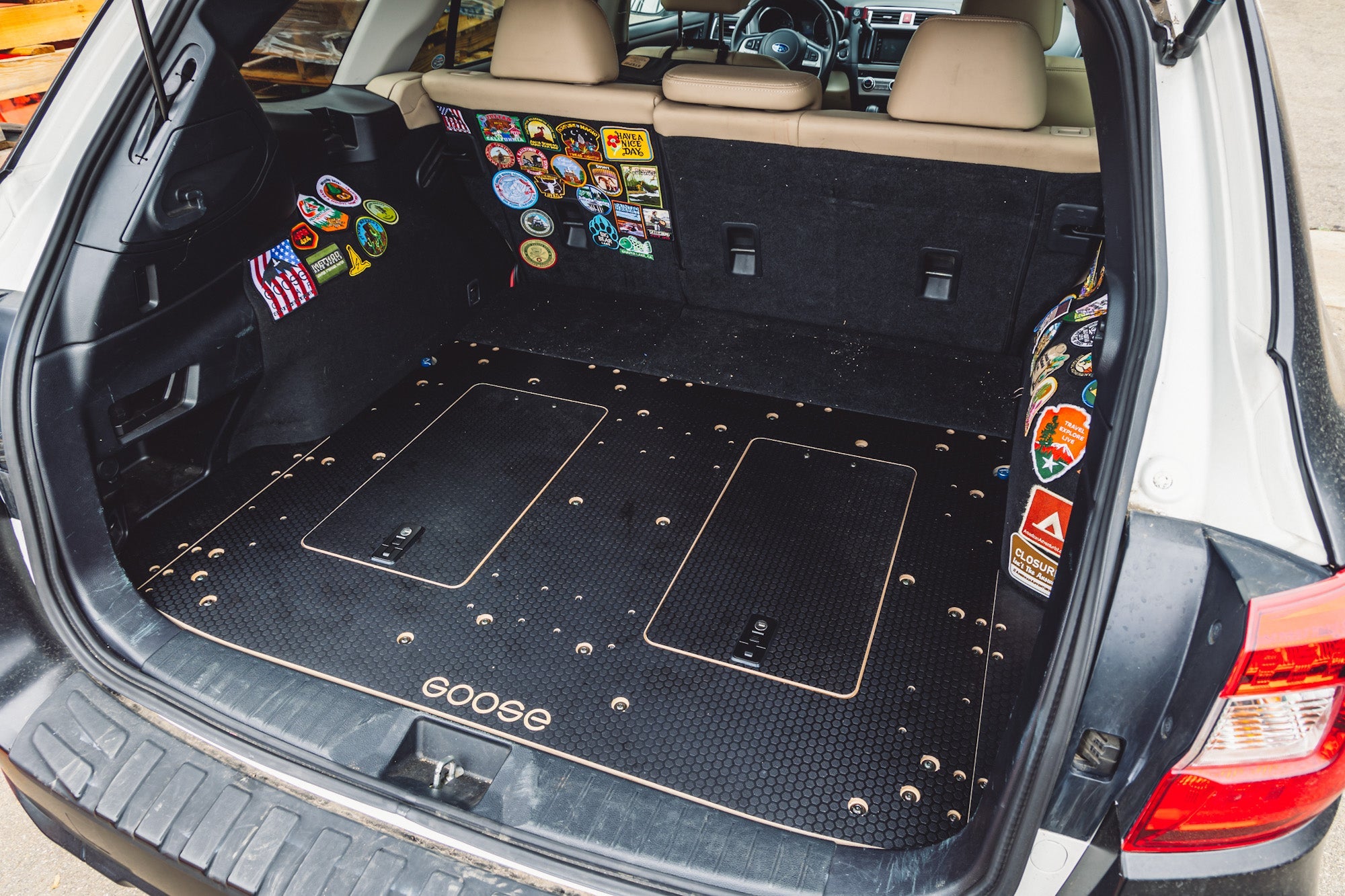 Goose Gear Subaru Outback 2015-2019 5th Gen. - Rear Cargo Plate System