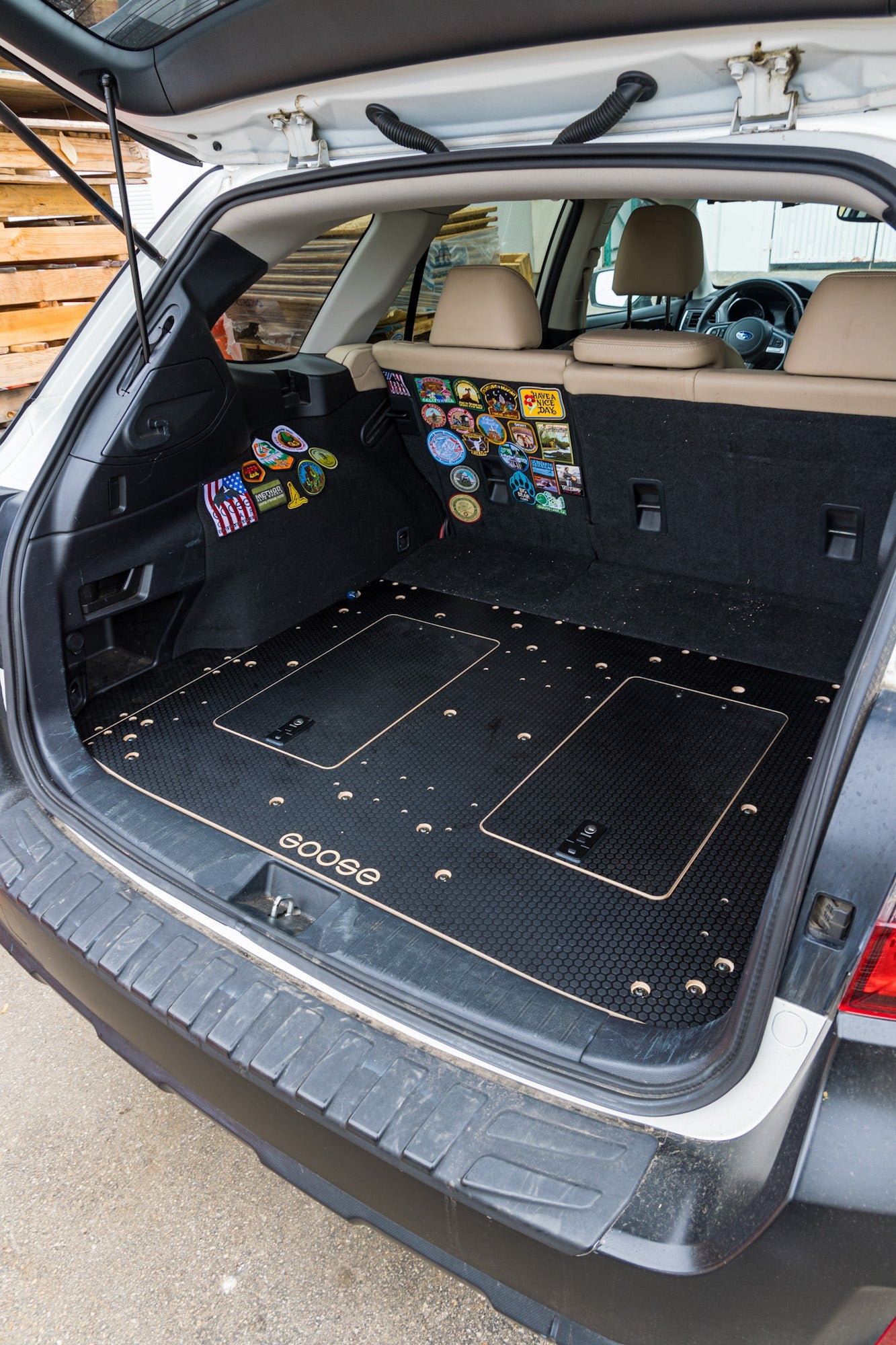 Goose Gear Subaru Outback 2020-Present 6th Gen. - Rear Cargo Plate System